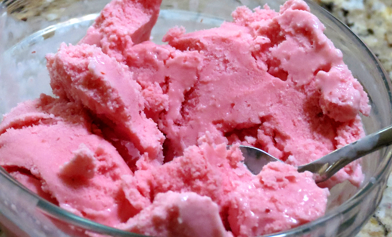 Sew, What's Cookin'?: Strawberry Sherbert