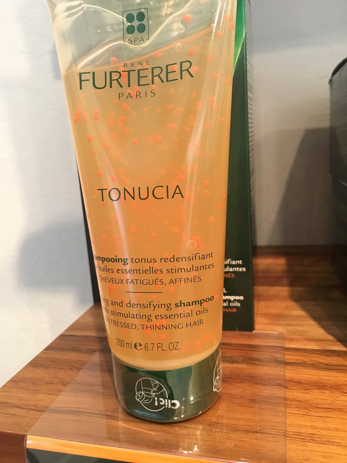 What are the benefits of Orange Shampoo? | Blog | VIANGE HAIR