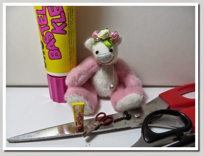 BiWuBären on the Blog: Alles, was ein Bärchen zum Basteln braucht...