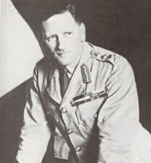 Diario de guerra: Soplan vientos de batalla en el desierto: víspera de ...