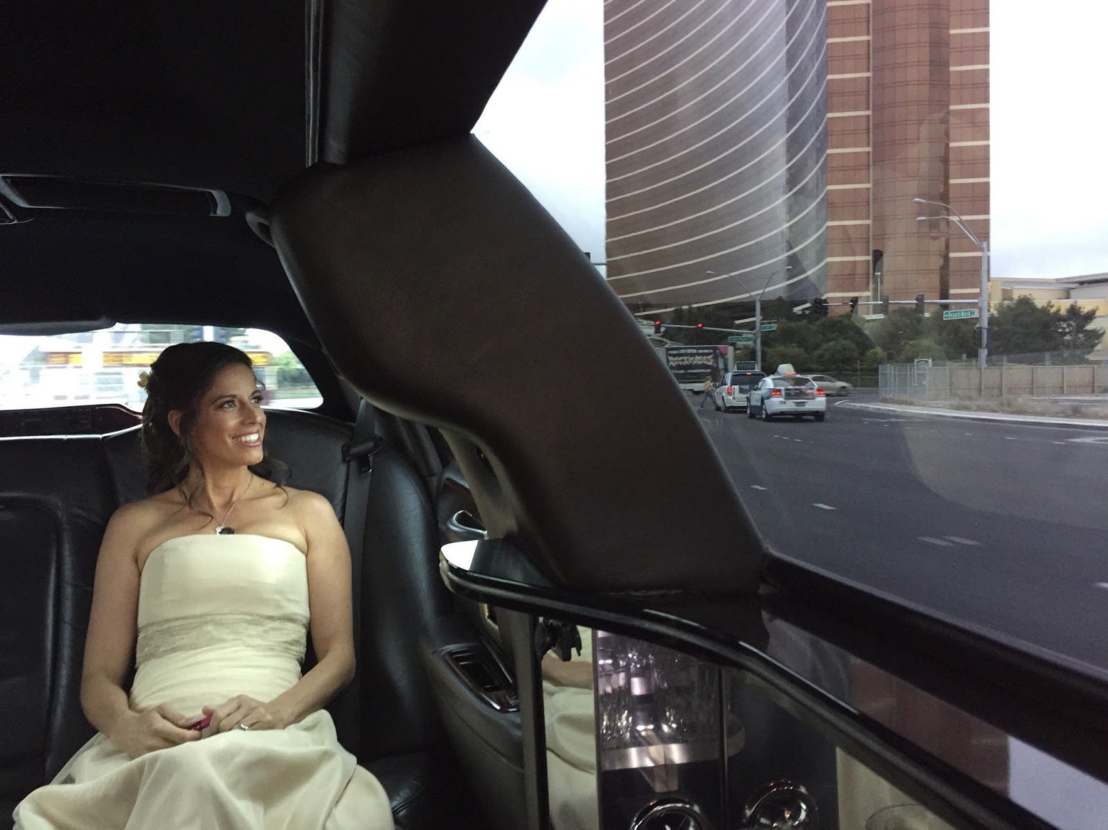 Sensory Overload: Las Vegas - Surprise Elopement and a Giant Ferris Wheel