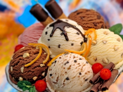 Ploaia de cuvinte: Inghetata cu aroma de vacanta