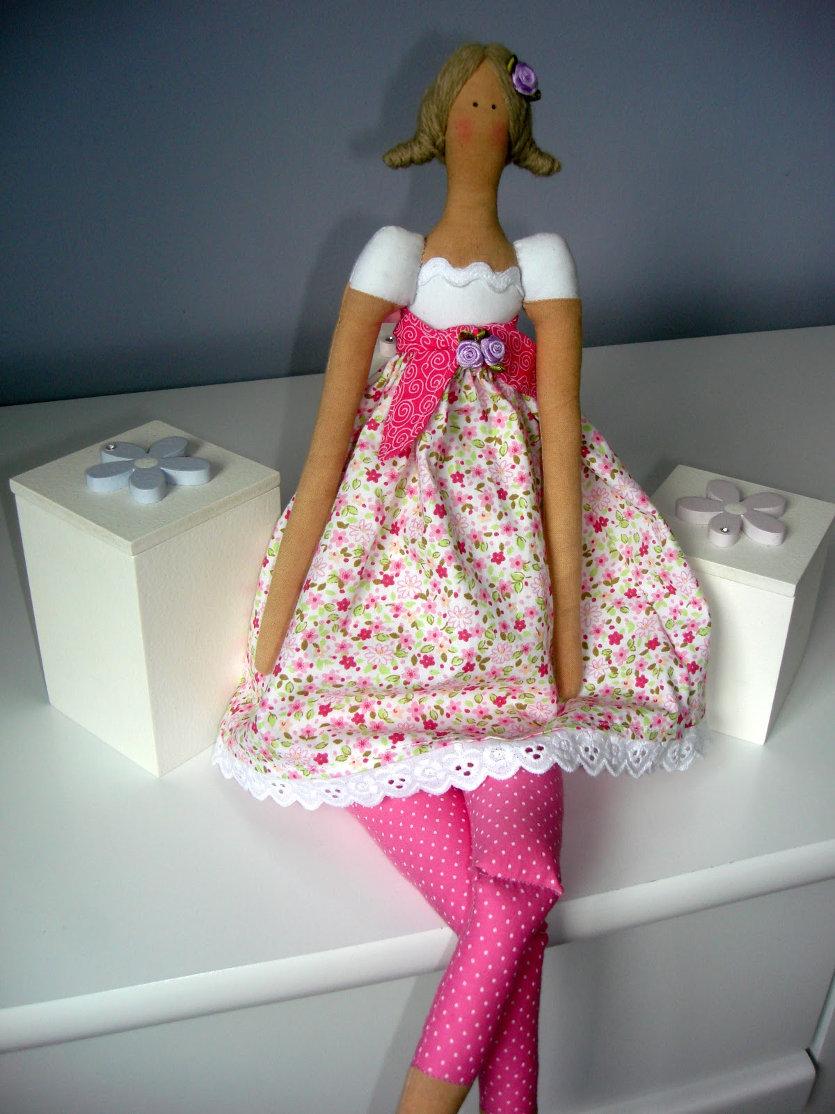 Arte de Unir Retalhos: Boneca de Pano Tilda