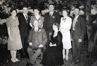 Stoltman Family Tunes: Pictures of the Stoltman Family