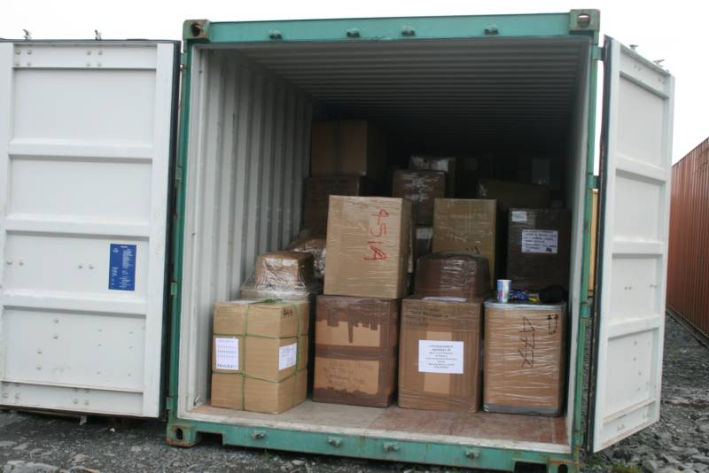 Si Kabayan, Ang Pilipinas at ang Dubai: BALIKBAYAN BOX