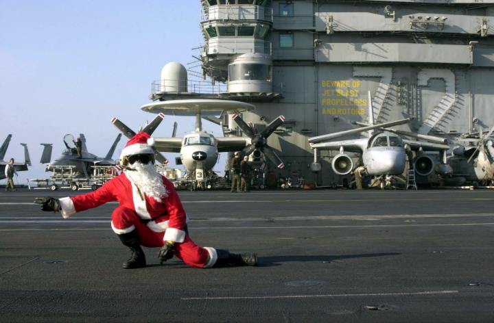 The Wolf's Woof: Merry Christmas to the US Armed Forces