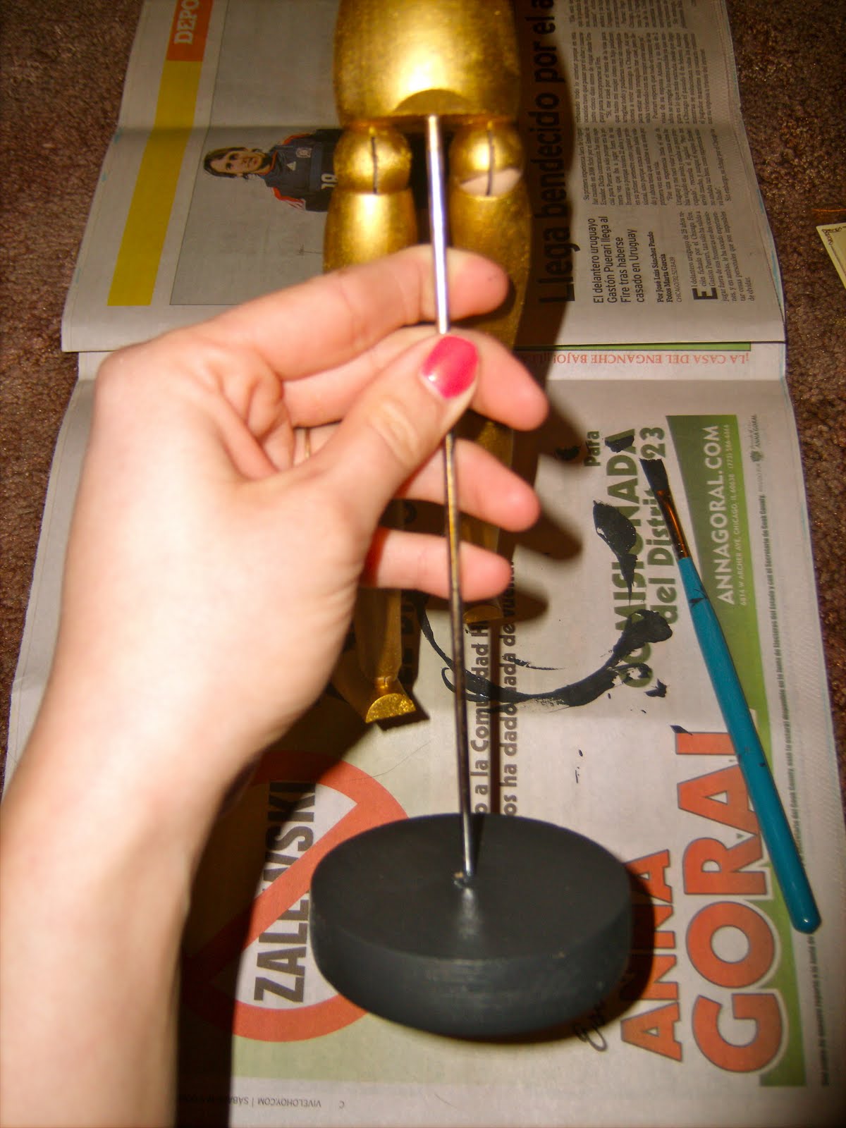 the wait: DIY Oscar Statuette