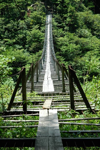 TomoChan Store: Japan’s scariest suspension bridge (Musou suspension ...