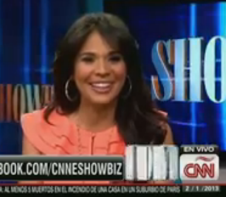 (Video) Presentadora dominicana en CNN anuncia embarazo