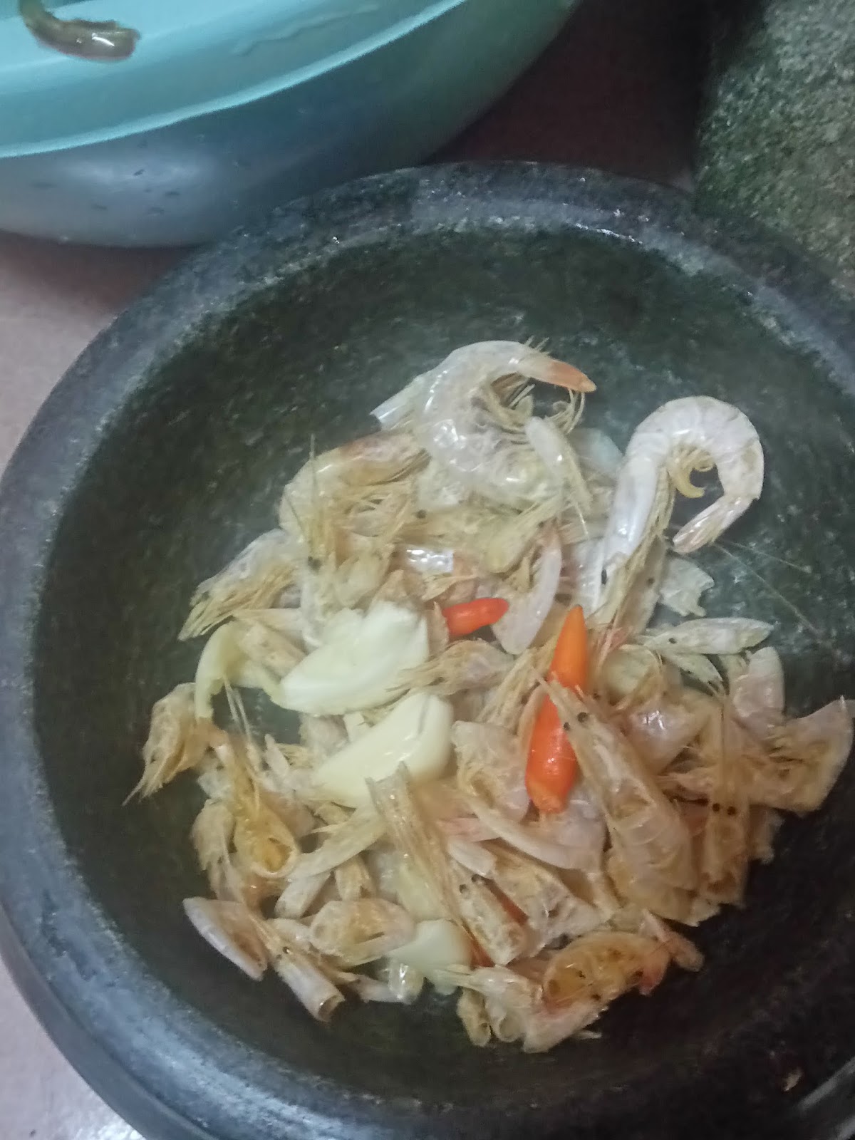 Beautiful Lie in a Beautiful Life: Sayur Midin