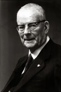 Administración de la Calidad: EDWARD DEMING (1922)