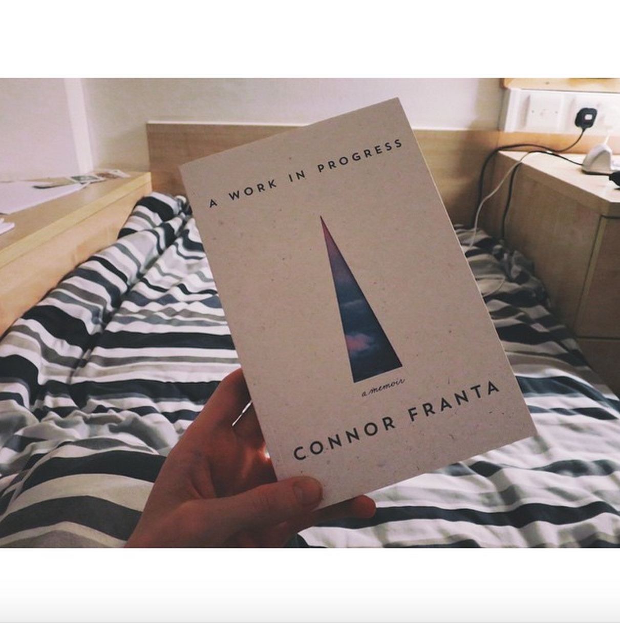 Roberrrrto Reviews: A WORK IN PROGRESS | Book Review