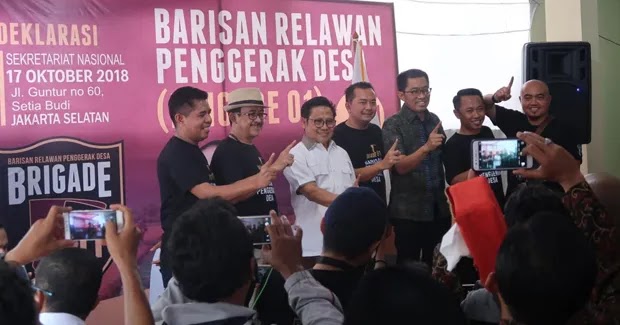 Brigade 01 Siap Sumbangkan 7,4 Juta Suara untuk Jokowi-Ma'ruf - Info Seputar Presiden