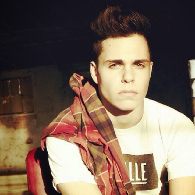 VeoMusic: La Primera Experiencia de Thomas Augusto de Midnight Red con ...