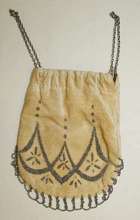 All The Pretty Dresses: Cute 1860's Beaded Purse