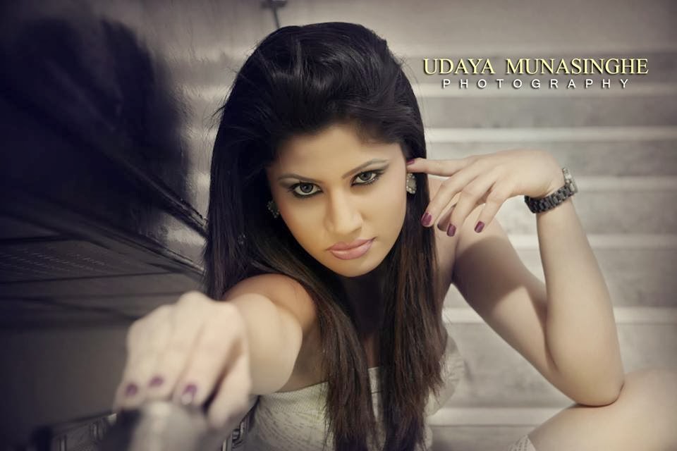 SL Hot Girlz: Oshadi Himasha