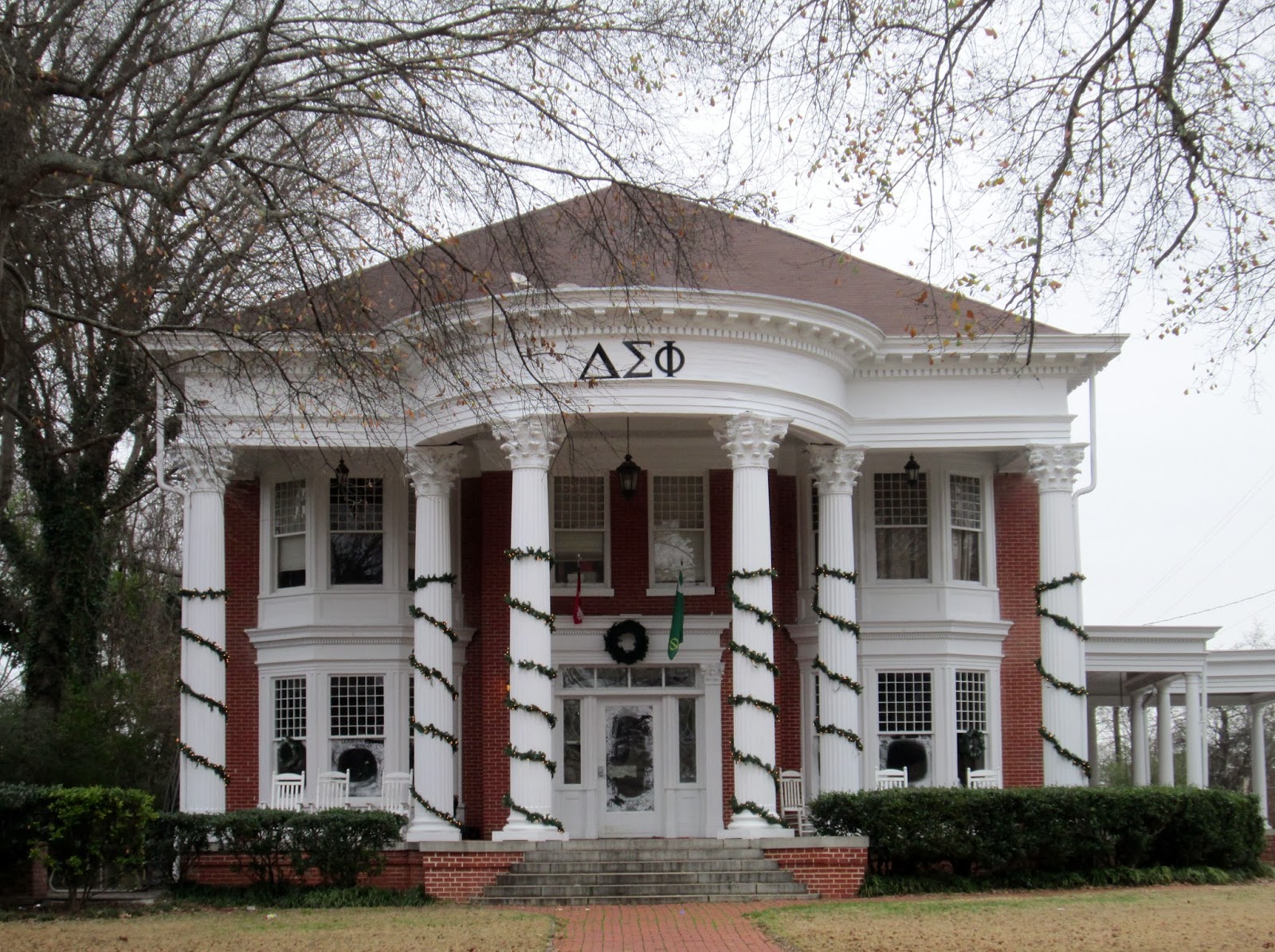 Athens, GA In Pictures: Christmas in Athens