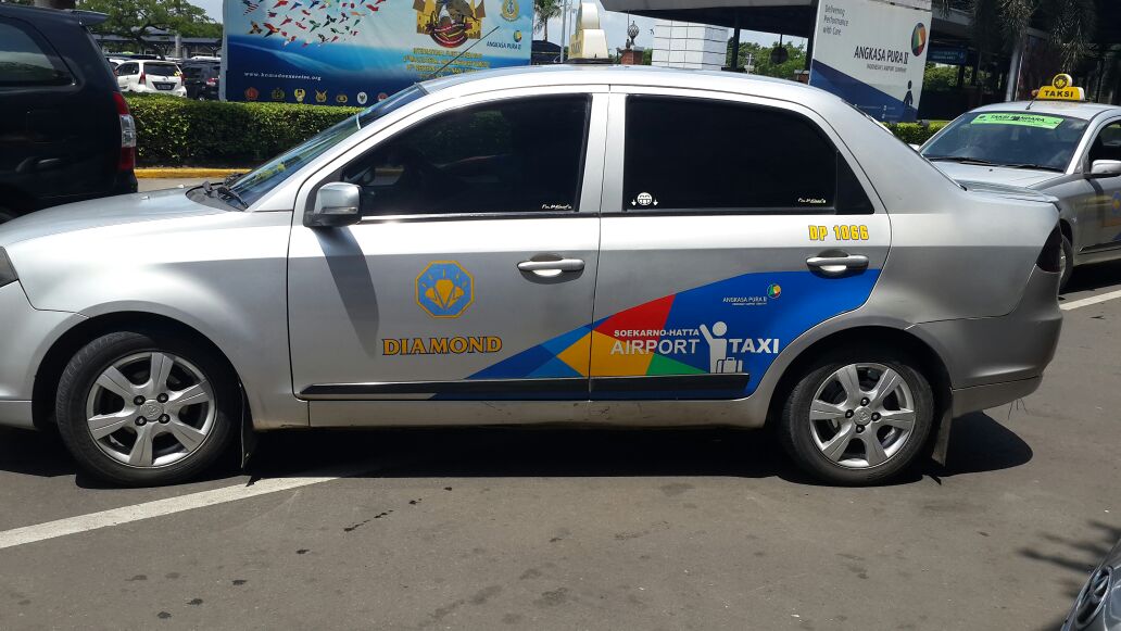 Mengenal Ragam Varian Armada Taksi Dengan Populasi Terbatas