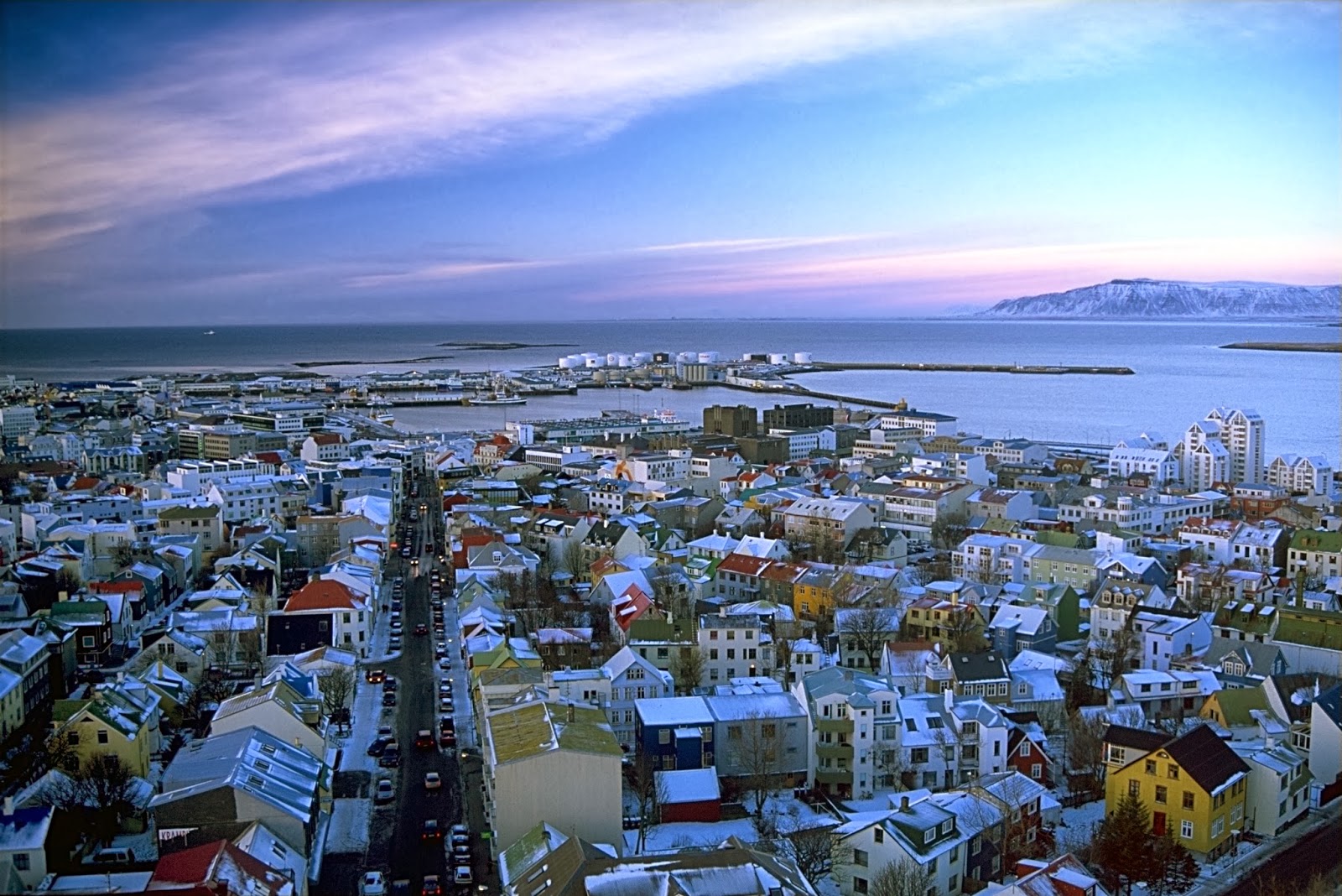 - Iceland 24 - Iceland Travel and Info Guide : October 2013