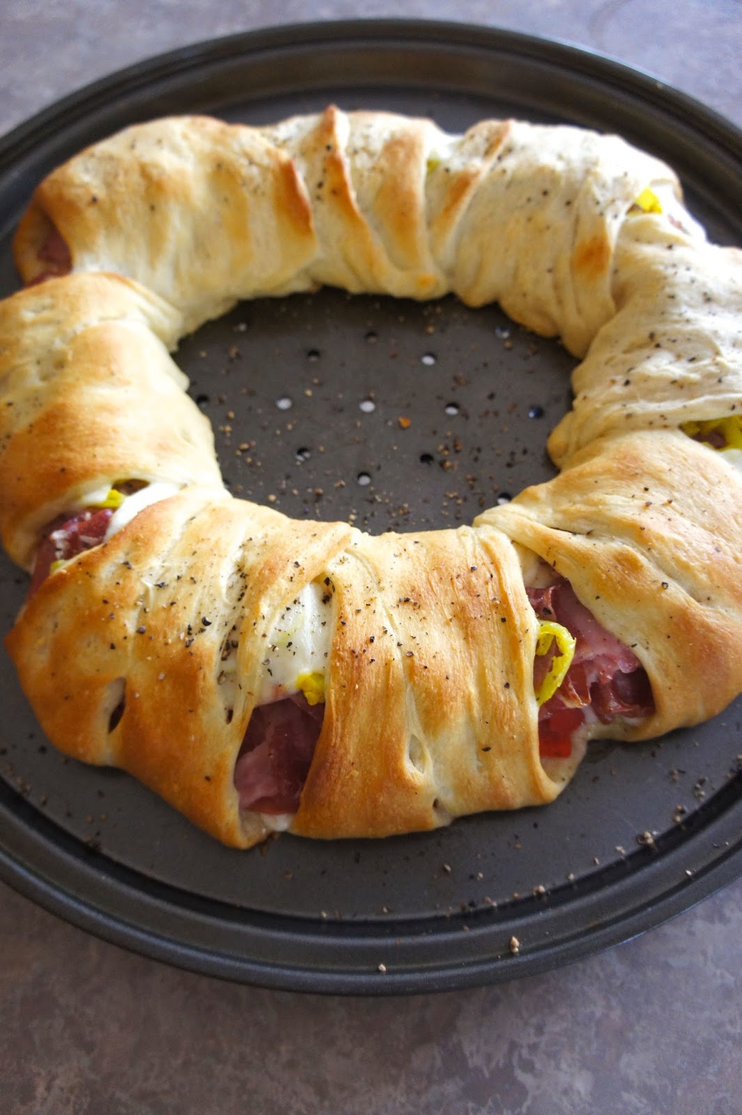 Savory Sweet and Satisfying: Spicy Italian Crescent Ring