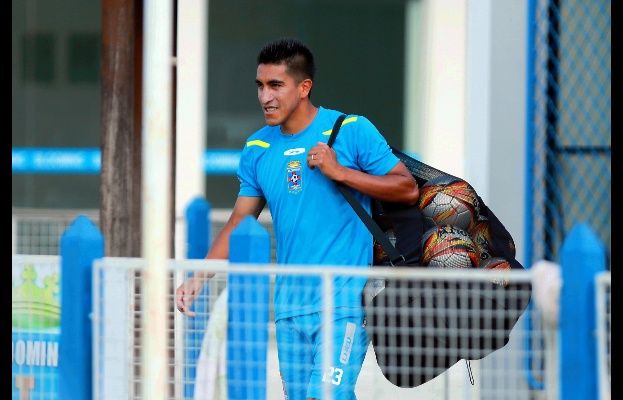 Edwin Rivera se marcha de Blooming