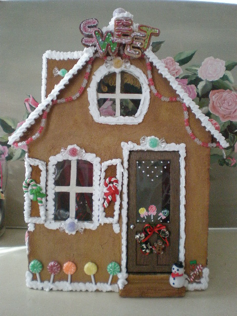 Cinderella Moments: The Custom Gingerbread Christmas Dollhouse