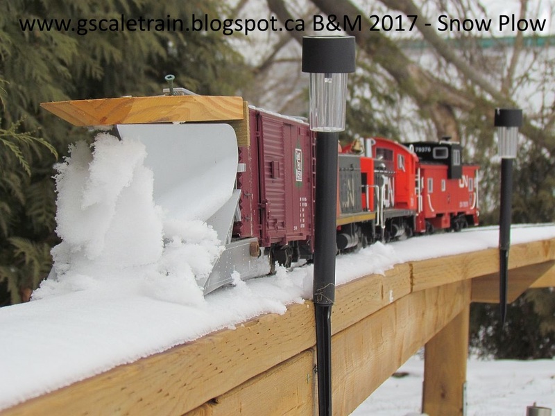 G-Scale Train Fun: Snow Plow in G-Scale Garden Train Land - 02-11-17