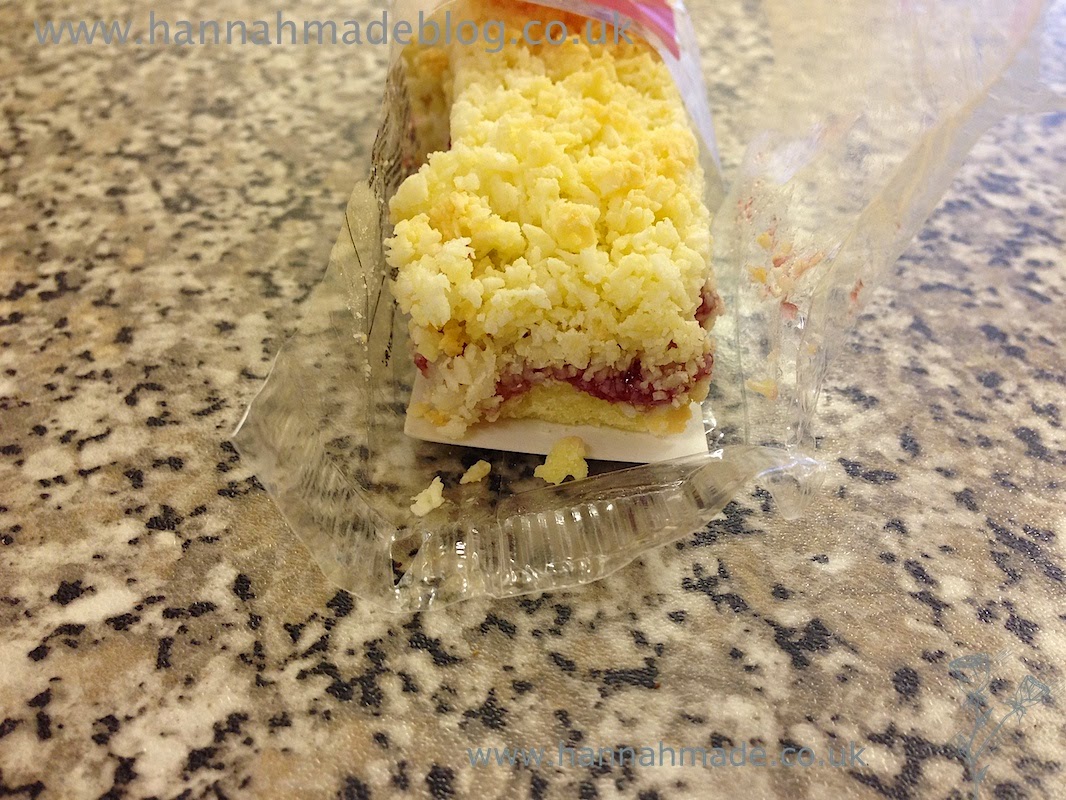 Hannah's Gluten Free : Caffe Nero - Coconut & Raspberry Slice