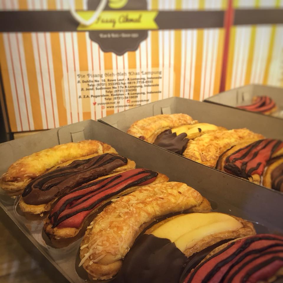 PIE PISANG YUSSY AKMAL - OLEH OLEH KHAS LAMPUNG BERKUALITAS ~ DUNIAINDRA