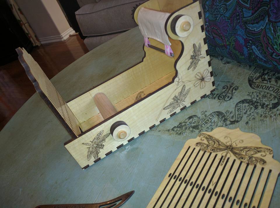 She's just a girl who creates...: Mini Box Tape Looms