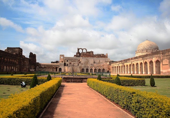 Top 10 Forts to visit in India Part II | Insight India : A Travel Guide ...