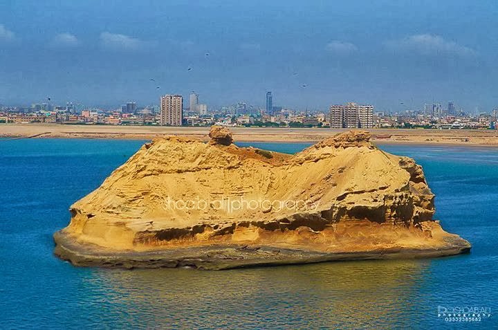 Its All About Desi Nagar: Shot Taken Between Manora and Karachi Sea ...