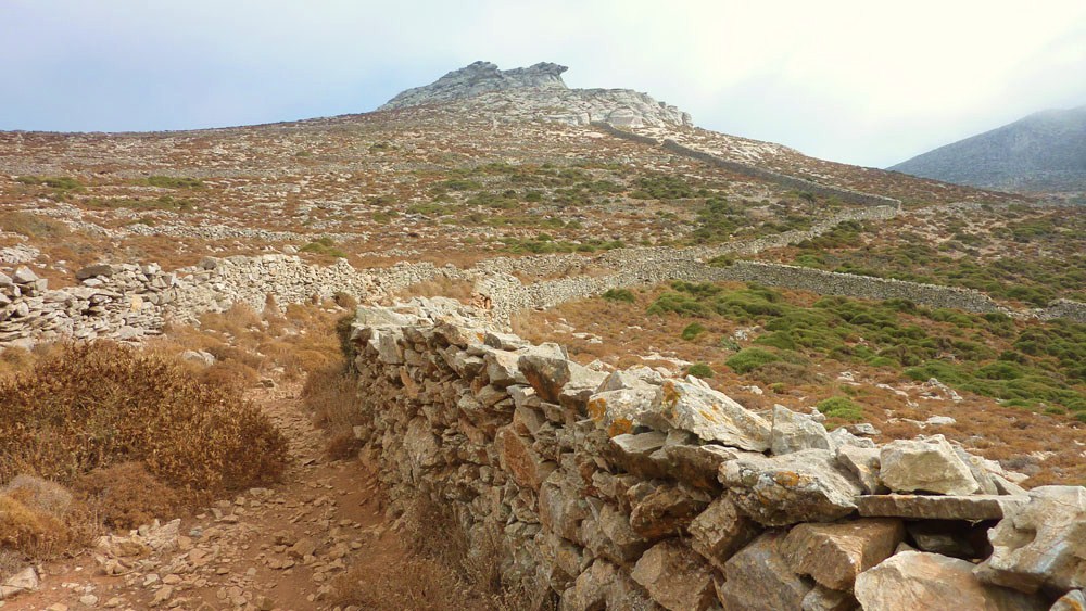 ΚΑΤΟΙΚΟΙ ΙΛΙΟΥ: Ξερολιθιές