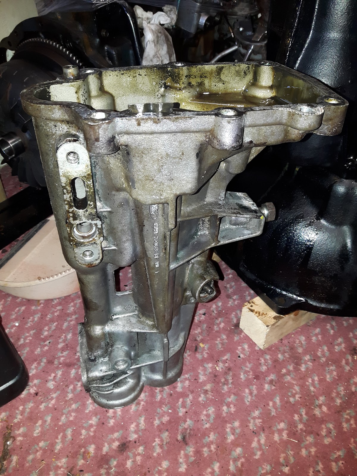 Sunbeam Alpine Series 3 conversion to V6 2.8: type 9 gearbox "shortening"