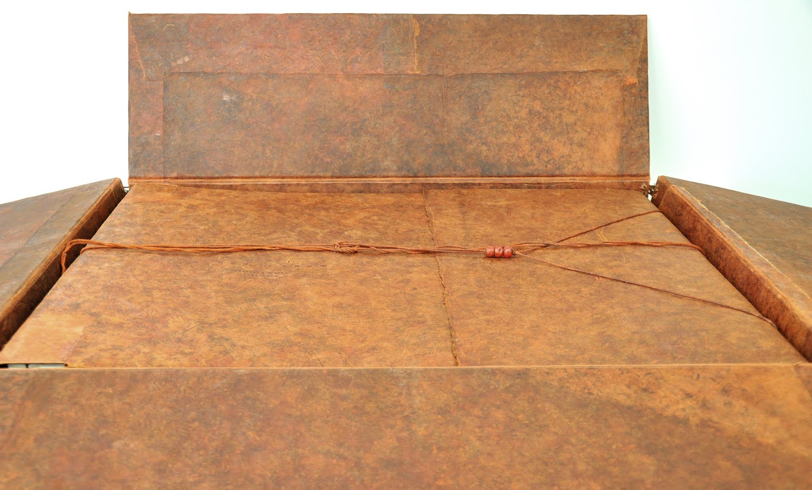 SELECT MODERN: Gregory Colbert, Ashes and Snow Selected Works: 1992–2005