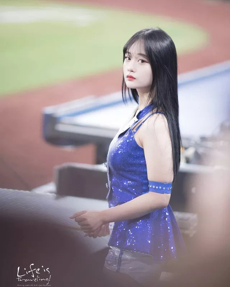 Hot Girl Hwang Da-goun || BaoBua.Com