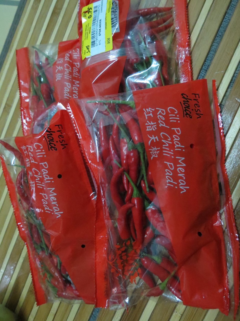 warna warni hidupku..............: Cili Padi Kering