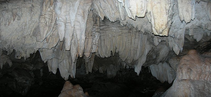 Le Vacancier de l'ile Rodrigues: À la découverte dans la Caverne Patate!