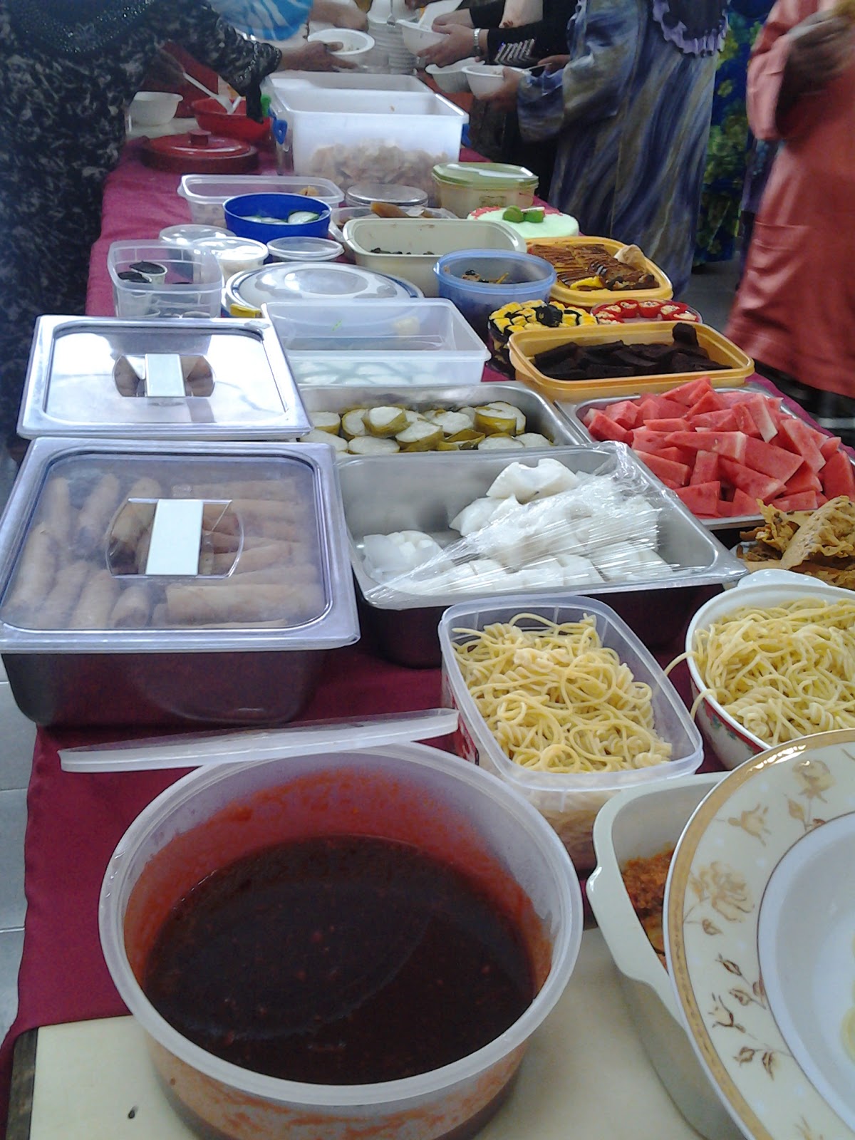 ibuintan: Dari jamuan raya menjadi kenduri doa selamat.