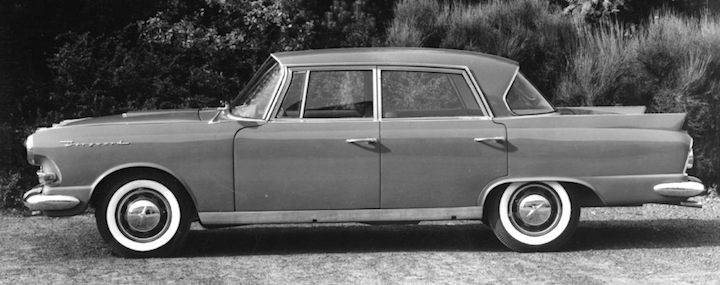 Car Style Critic: Borgward's Large P100 Sedan