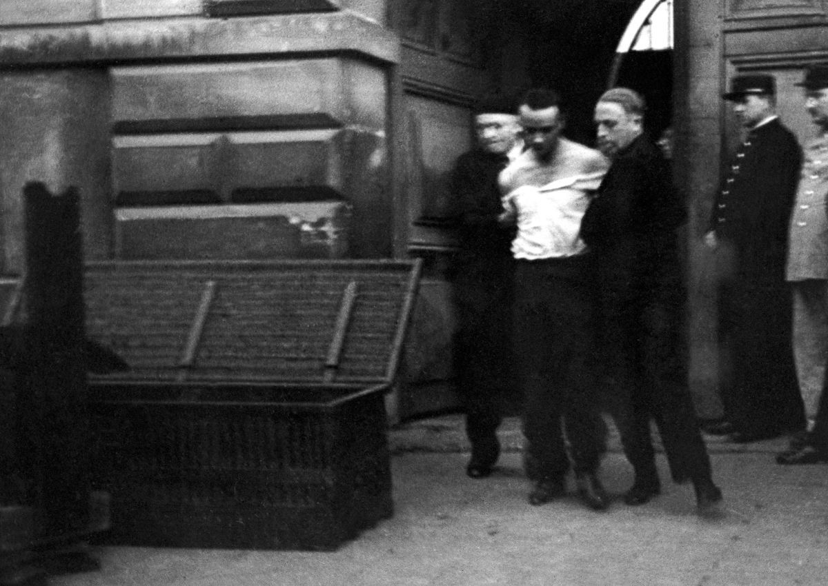 Eugen Weidmann, the Last Person Ever to Be Publicly Executed by ... Eugen Weidmann, the Last Person Ever to Be Publicly Executed by ...