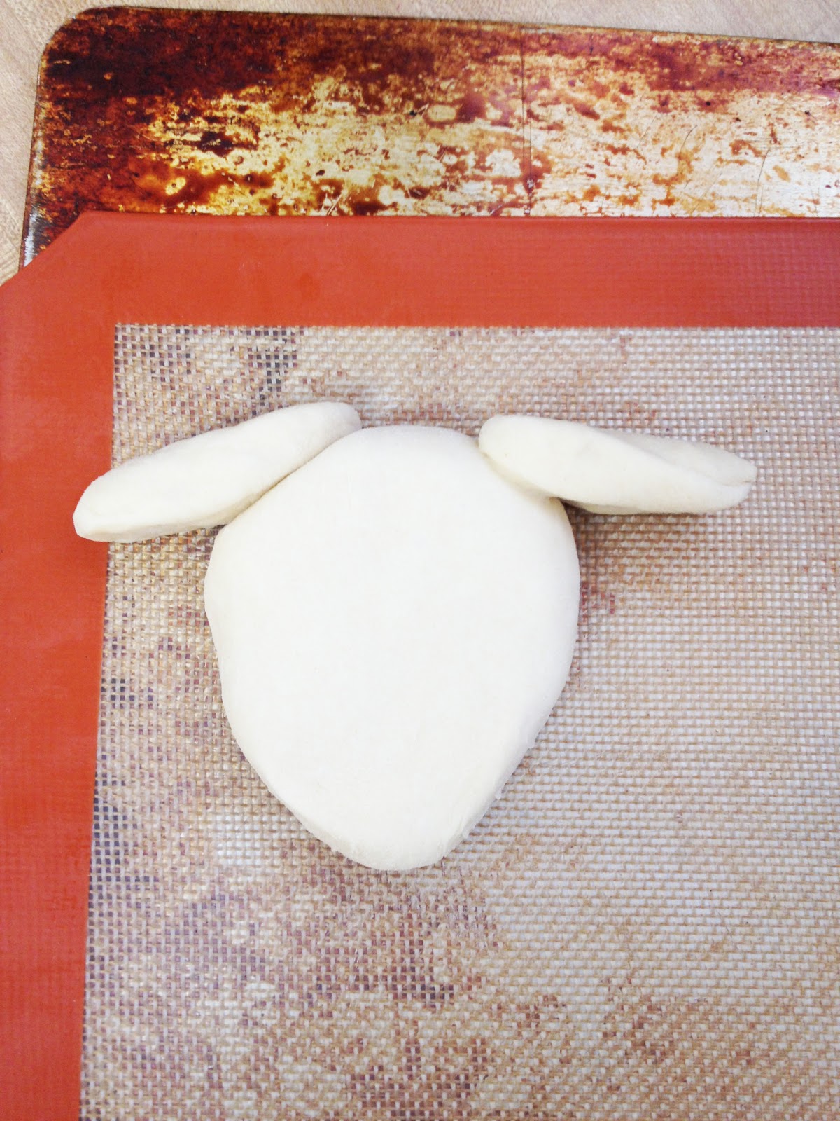 The Almost Perfectionist: Cinnamon Roll Sheep