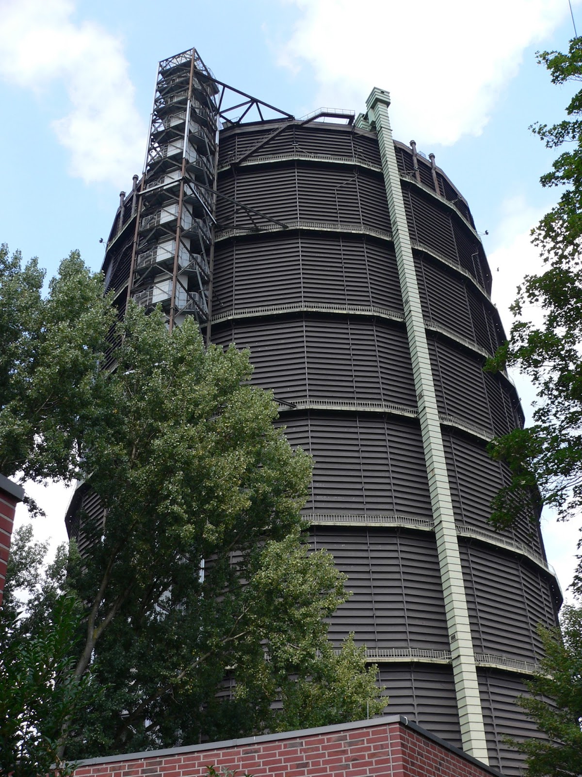 AD TILIAM: Gasometer Oberhausen