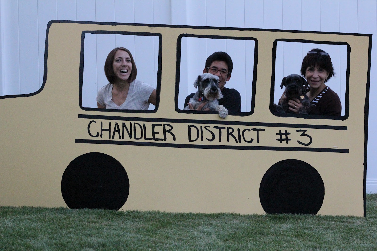 Life on Poppy Lane: Twins 3rd Birthday: School Bus Party