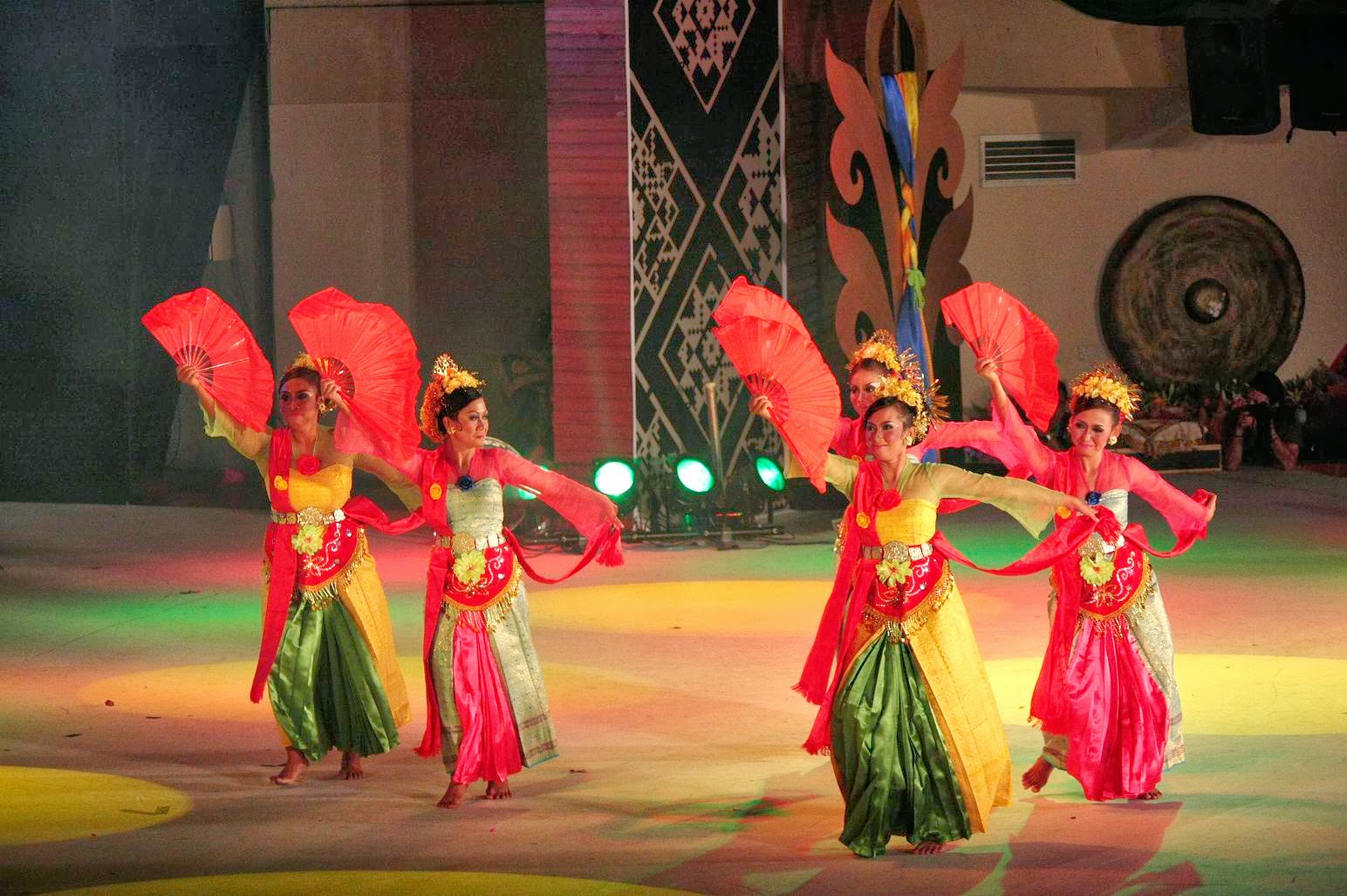 Tarian Tradisional Indonesia Yang Mendunia | Keep Fighting