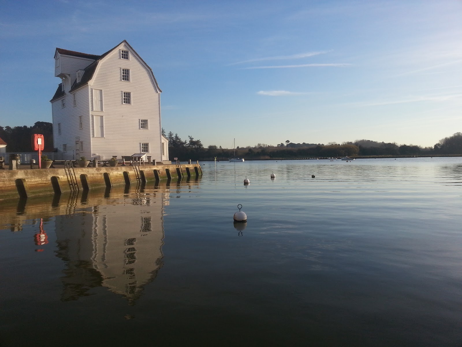 girl in a gale: Woodbridge Tide Mill