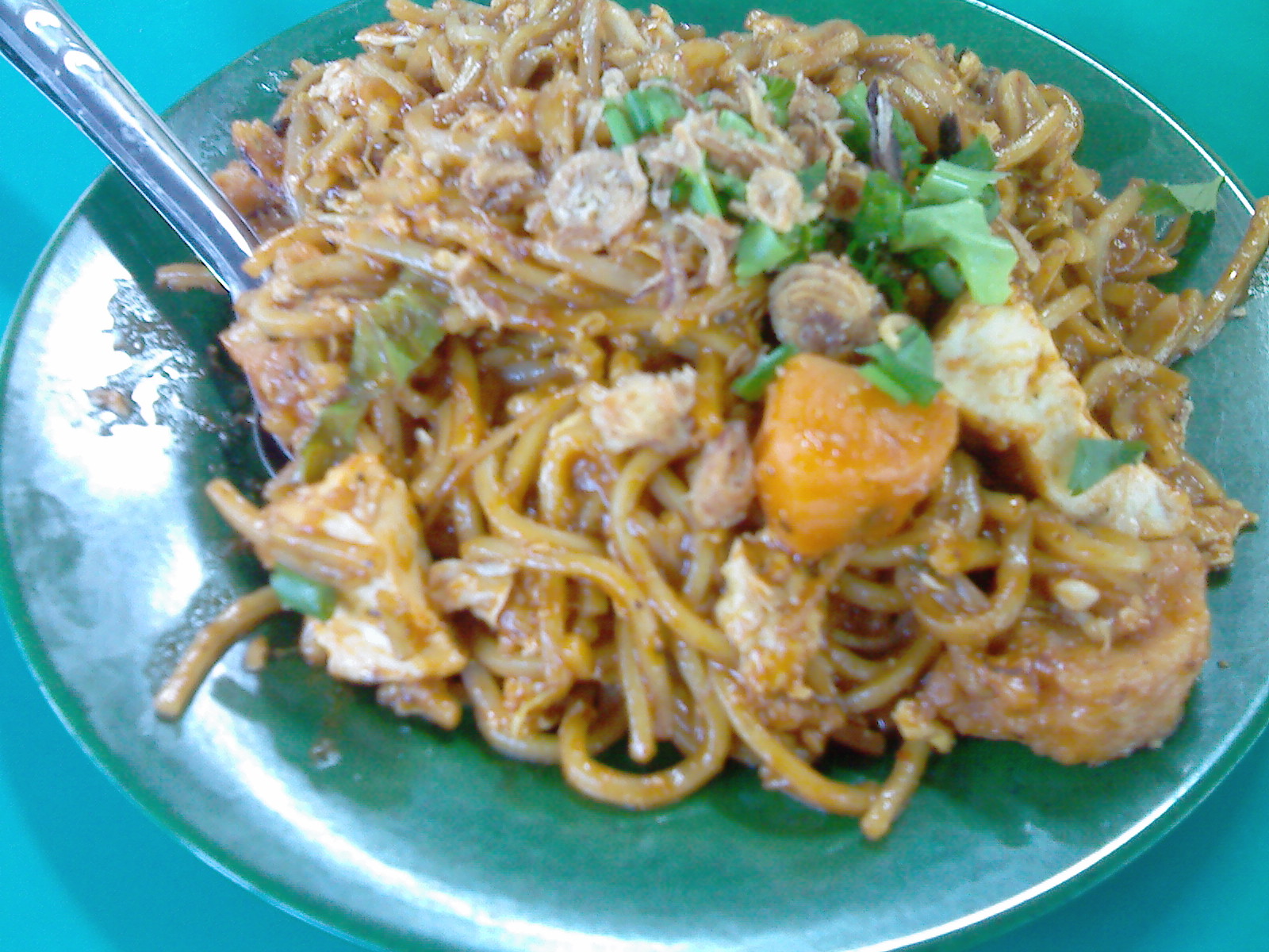 Mee Pitchay-Medan Suri, Sg. Nibong ~ pelesitor