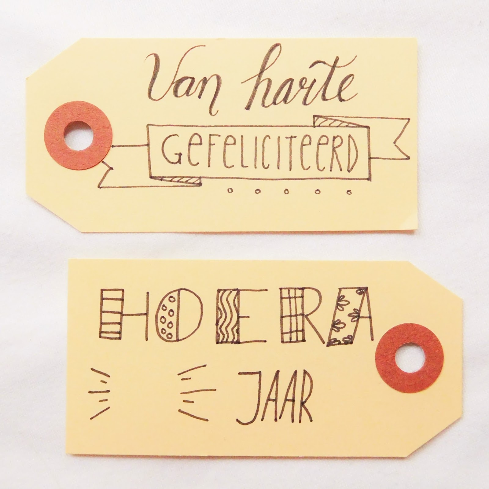 Handletteren op labels + review | The DIY Life - Nederlandse DIY blog