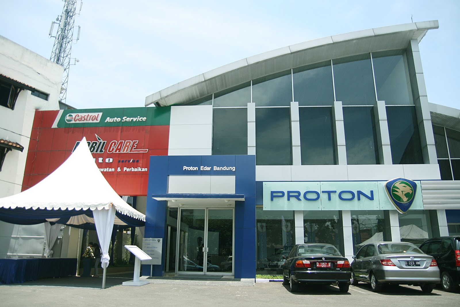 PROTON EDAR BANDUNG: PROTON HADIR DI BANDUNG JAWA BARAT