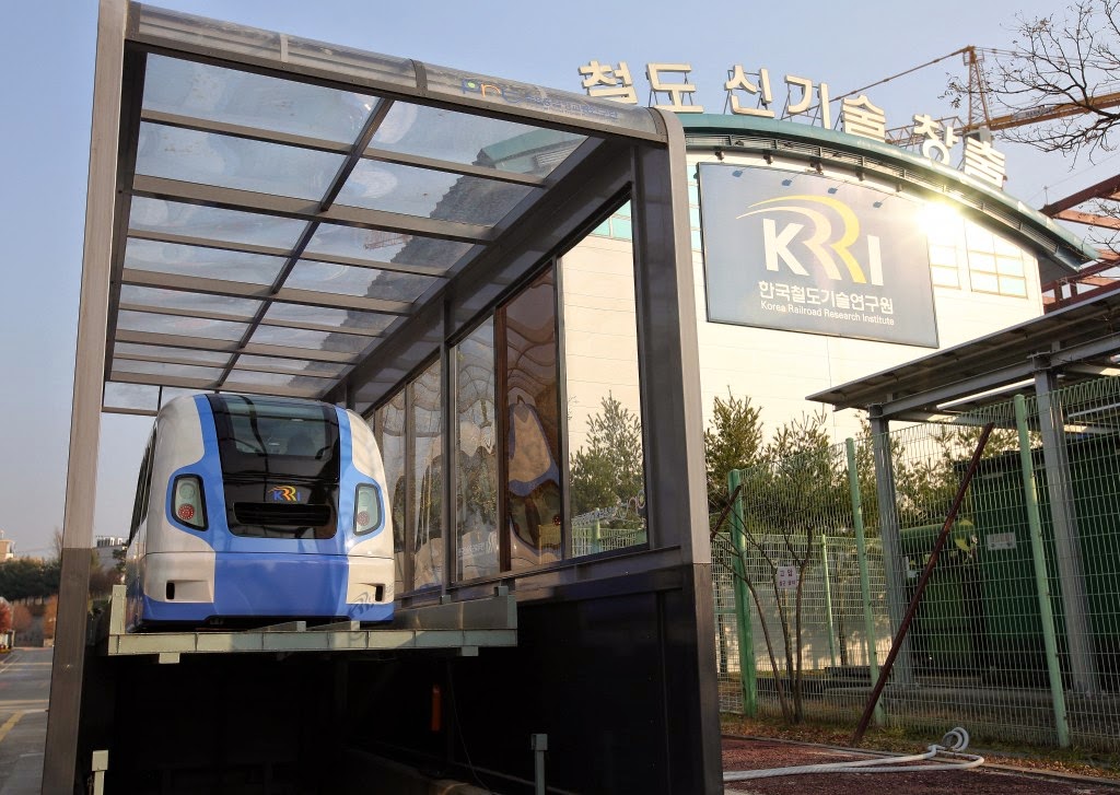 Korea Calling !!: World’s First Vertically Movable Mini-tram Developed ...